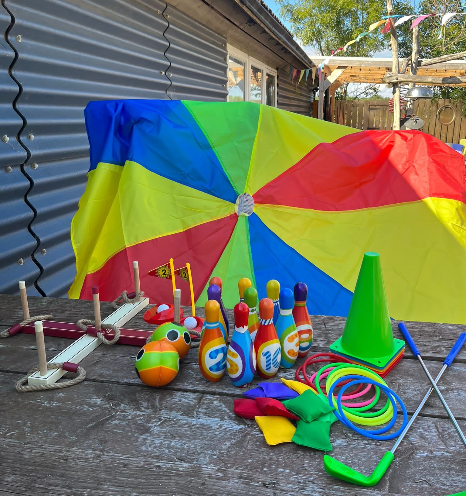 Borrow Bags & Boxes - The Toby Henderson Trust